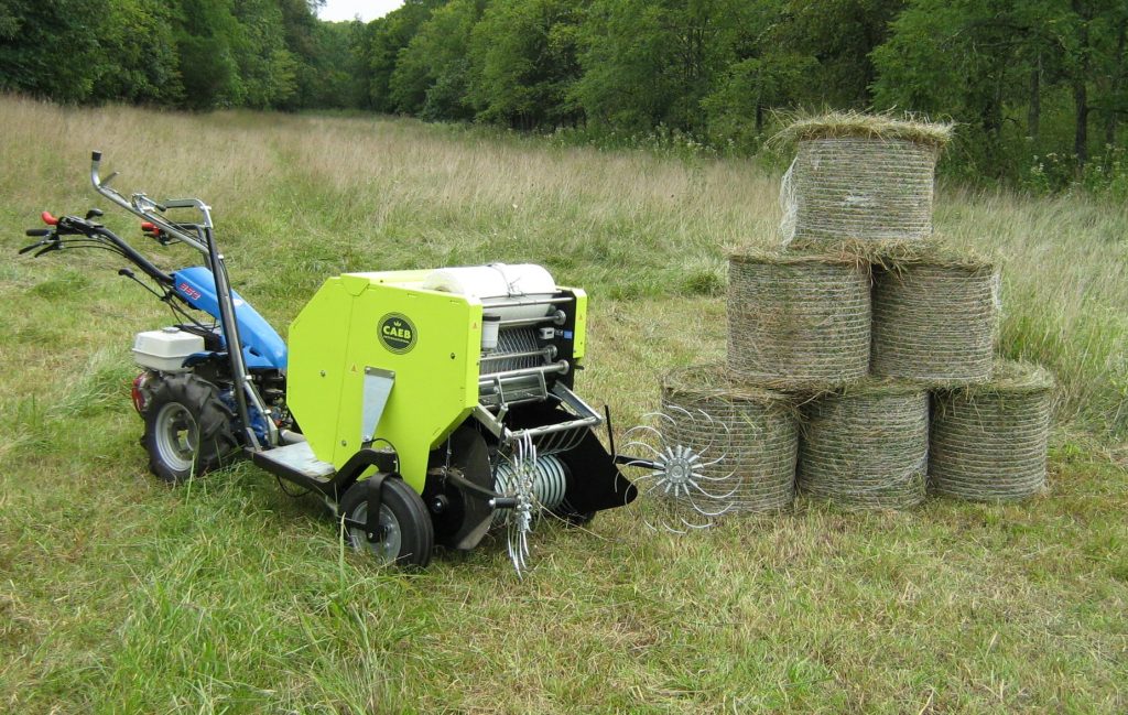 Mini round baler CAEB MP550 – W&L Management NL BV limited